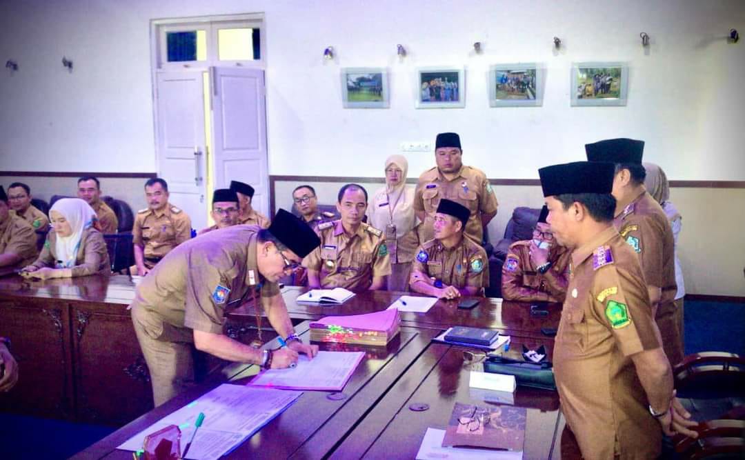 Pemda Lebong,Gelar Penandatanganan Perjanjian Kerja Tahun 2023 ...